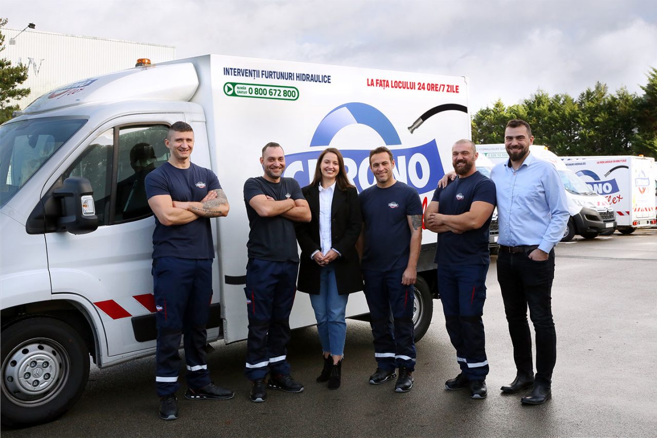 Cine suntem? - CHRONO Flex Romania